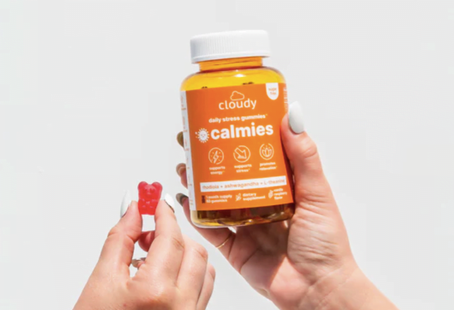 Chill Out: Cloudy Stress Relief Gummies Review - Gymfluencers America